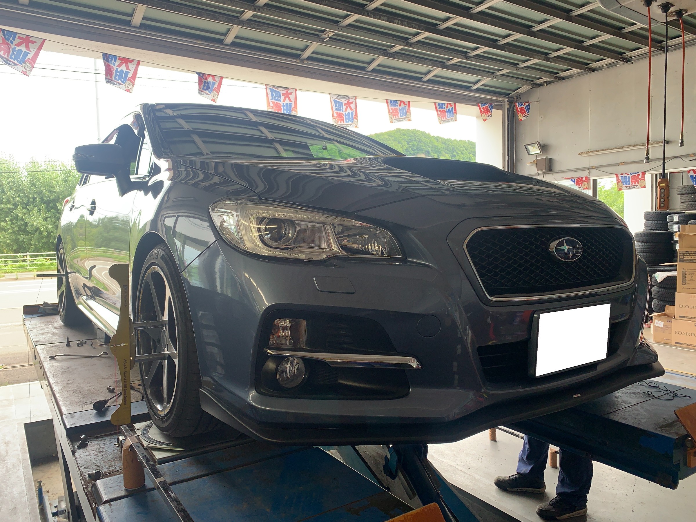 BMW 7シリーズ(F04)とレヴォーグ アライメント調整 | タイヤマン藻岩の日常 | ミスタータイヤマン 藻岩店 | 北海道のタイヤ、カー ...