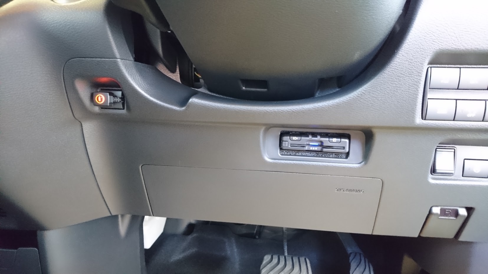 ミツビシ デリカミニ カーナビ、ETC車載器取り付け | 三菱 AV&ナビ機器 カー用品取付 > 各社ナビゲーション取付 | スタッフ日記 ...