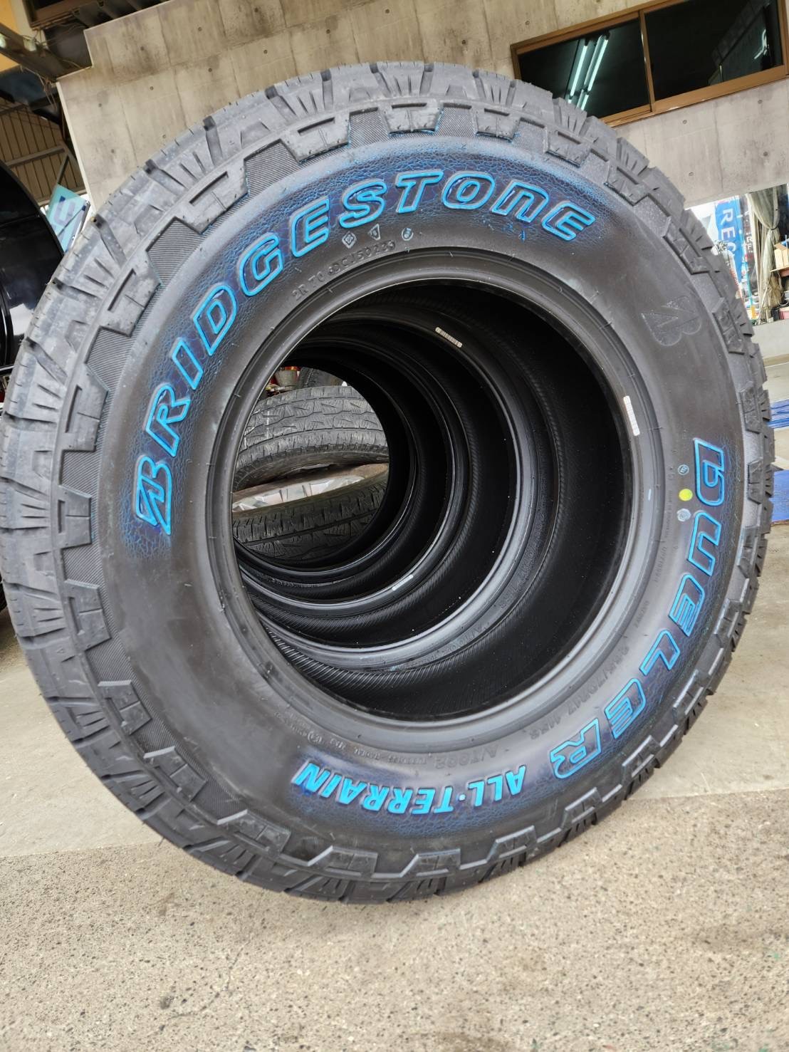 デューラーAT002(^-^) | 技術・サービス | ミスタータイヤマン 名寄店 | 北海道のタイヤ、カー用品ショップ ブリヂストンのタイヤ専門店