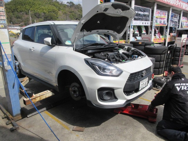 ZC33Sスイフトスポーツに強化クラッチ・JB23Wジムニーの車検整備・シビックにPF07 | スズキ スイフト スポーツ メンテナンス商品 カー用品取付 > 足回り関係取付 | スタッフ日記 ...