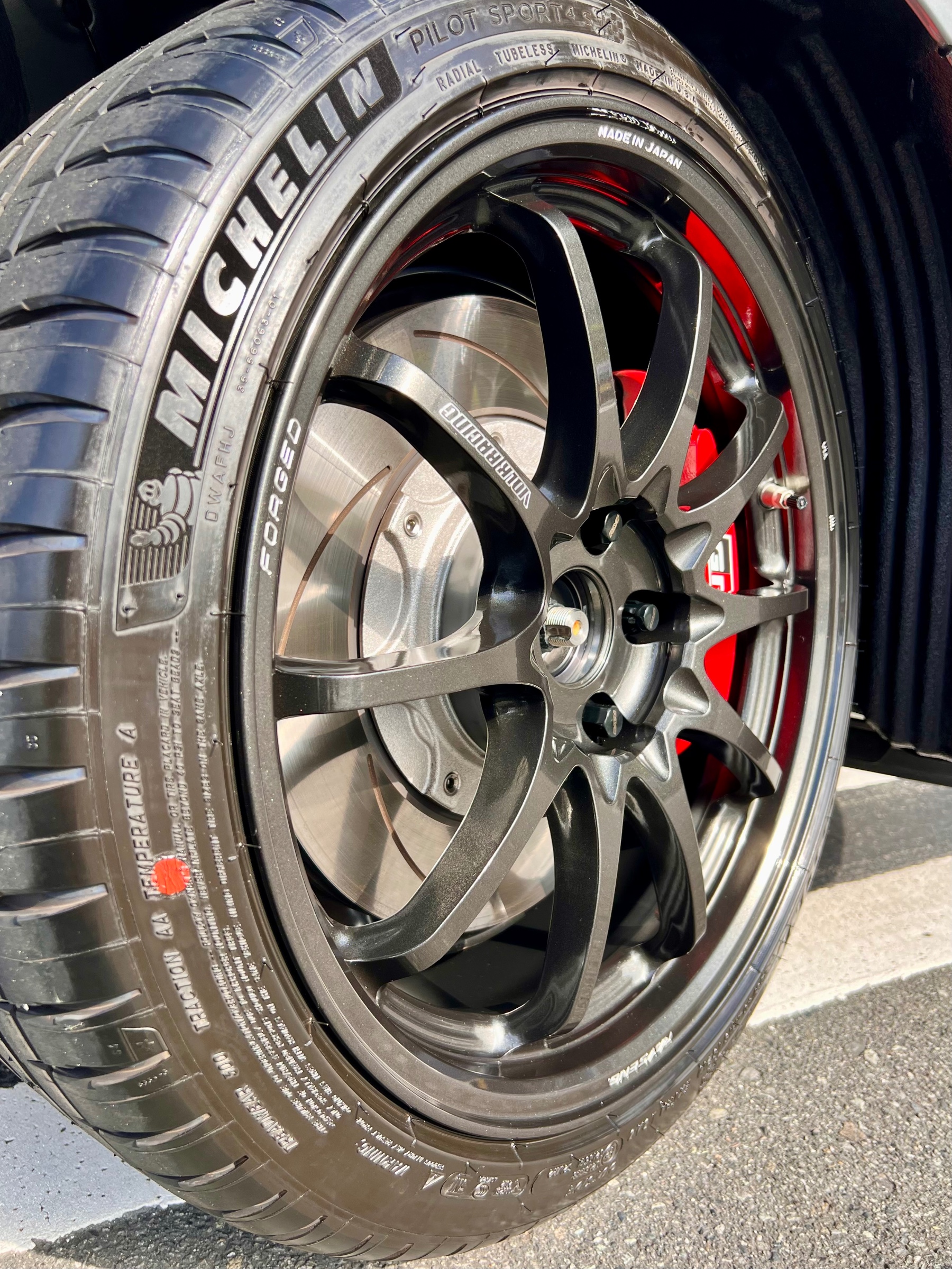 【RAYS】鍛造軽量の新モデル！！GRヤリスにCE28 N-plusの18インチ装着！！！ | トヨタ GRヤリス ホイール タイヤ・ホイール ...